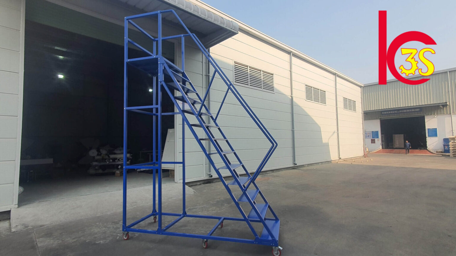 Thông số kỹ thuật của xe thang di động > Xe đẩy công nghiệp